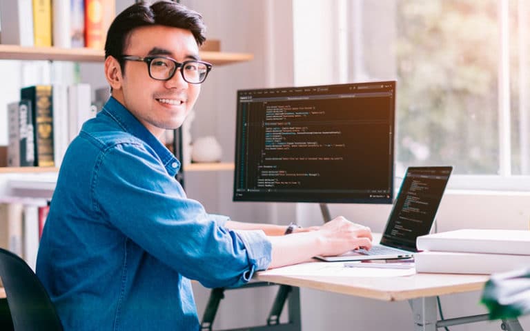 ¿Cuál es el salario de un Ingeniero de Sistemas en Colombia?